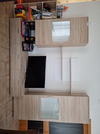 Vendo parete attrezzata con madia