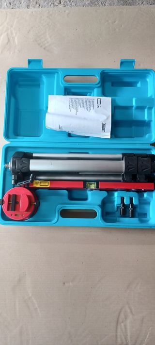 Livella laser kinzo 670