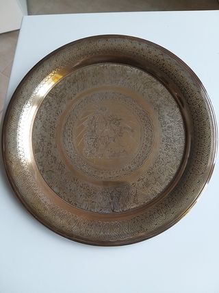 Piatto in ottone egiziano