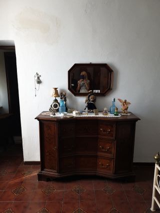 Cassettone e comodini
