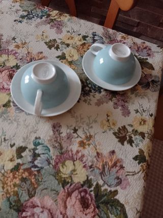 Due tazze da tè nuove