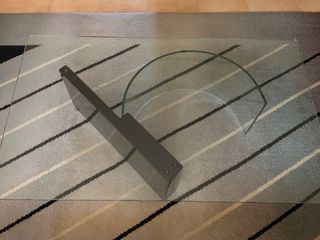 tavolo in  cristallo