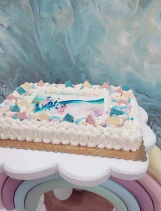 Tavolo torta arcobaleno 🌈