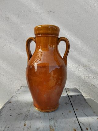 anfora in terracotta