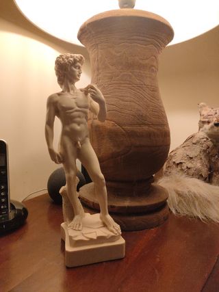 David di Michelangelo in resina 30cm
