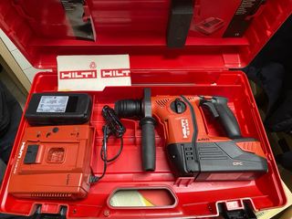 Tassellatore Hilti