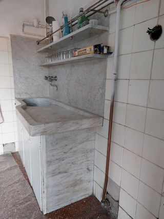 Lavandino in marmo alla genovese