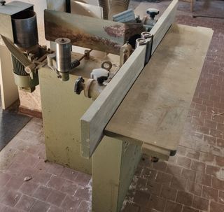 Levigatrice a Nastro Industriale