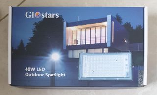Confezione da 2 faretti LED da 40 W, per esterni