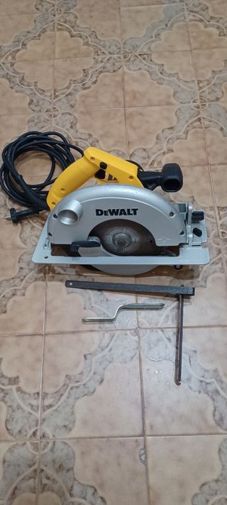 Sega circolare DEWALT