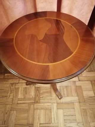 Piccolo tavolino retrò