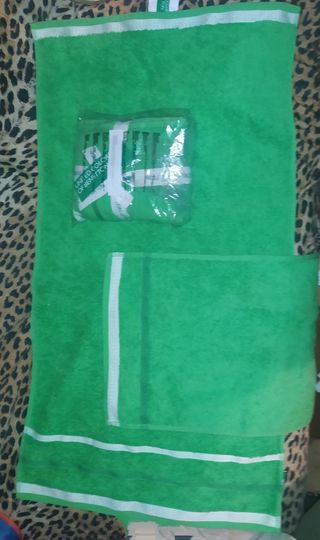 Salvietta bagno+ ospite Benetton