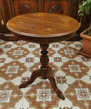 Tavolino rotondo