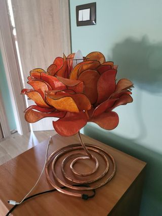 Lampada da tavolo