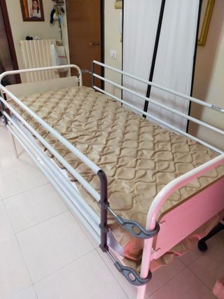 Letto ortopedico 2 Manovelle per anziani/disabili