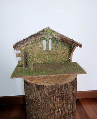 Capanna grande in legno per presepe