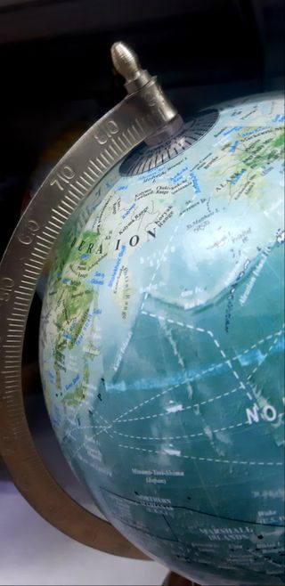 Mappamondo base legno