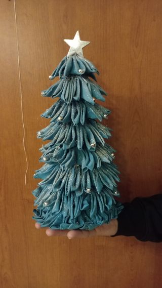 Albero di natale fatto a mano