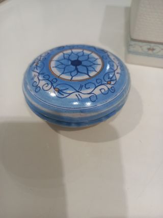 Scatolina in ceramica