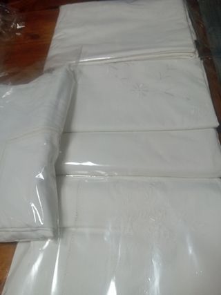 quattro lenzuoli tutti a mano