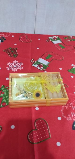Scatola set candele più piattino