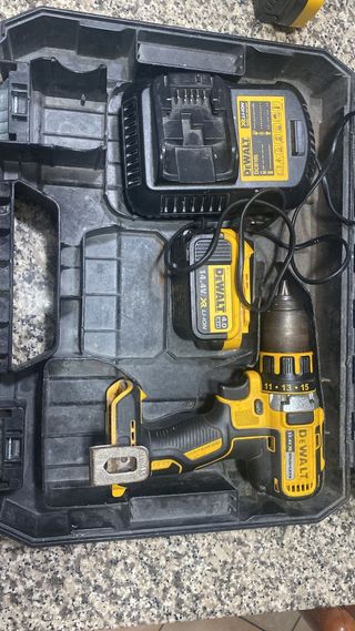 Dewalt trapano avvitatore dcd732m2