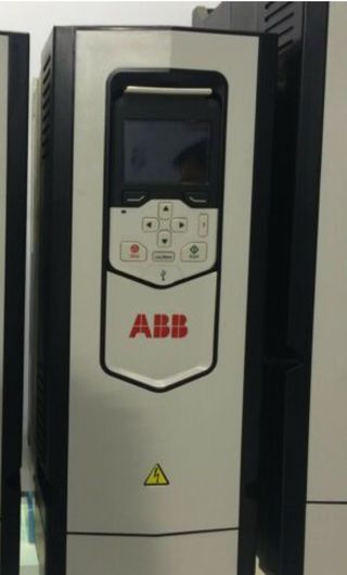 ABB ACS880-01-145A-3 75 kW 400V inverter