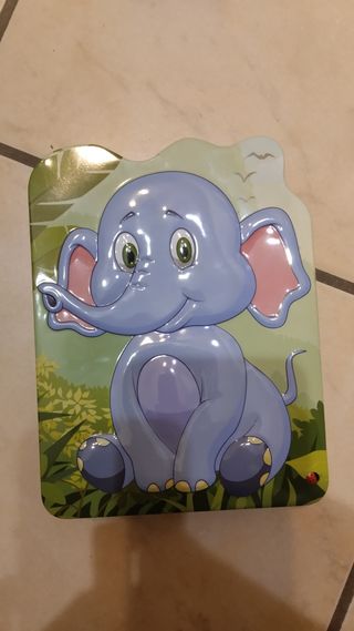 Contenitore con elefante