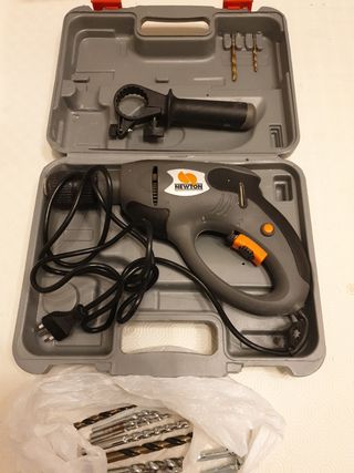 Trapano percussione con filo "newton" 710w