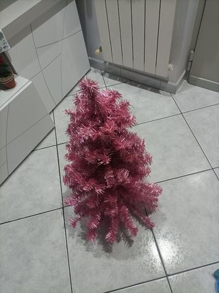 Albero di natale rosa  e palline