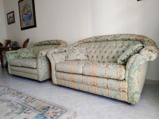 Coppia di Divani Eleganti in tessuto Damascato