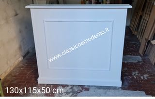Bancone reception modello boiserie