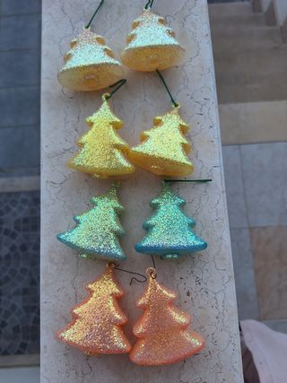 Set di 8 alberelli colorati per albero