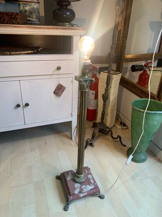 Lampada  a colonna corinzia primi 900