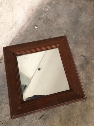 tavolino ferro battuto con base di legno e vetro