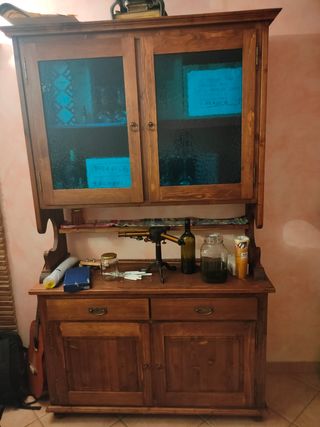 Credenza fatta a Mano