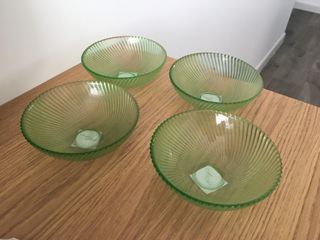 4 coppette verdi vetro