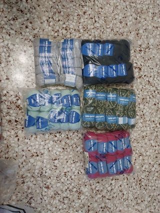 Gomitoli di lana gatto