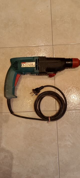 Trapano tasellatore Makita