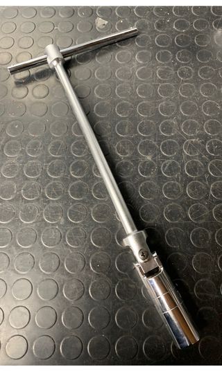 chiave a snodo per candele mm 19 usag