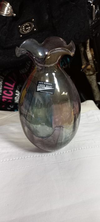 BELLISSIMO VASO IN VETRO DI MURANO NUOVO