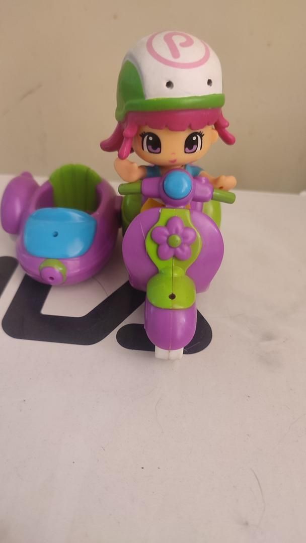 Set Modelos Piny Pon Y Chica Motorista De Segunda Mano Por 15 Eur En