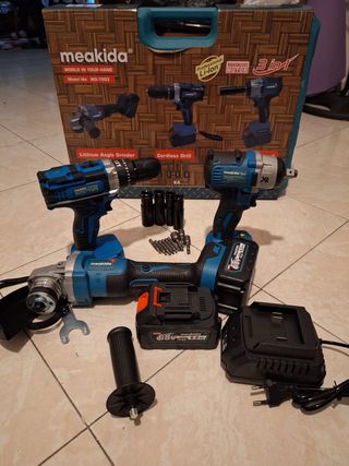 KIT VALIGETTA MEAKIDA CON UTENSILE A BATTERIA 3/1