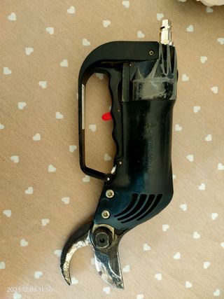 Forbice pneumatica