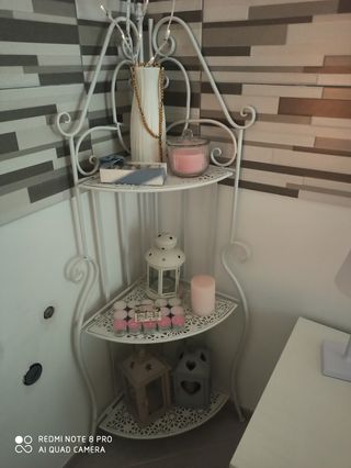 angoliera in ferro battuto