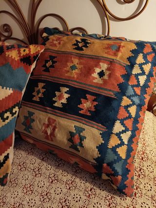 Due fodere tessuto Kilim