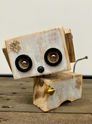 Statuetta cane in legno e metallo handmade