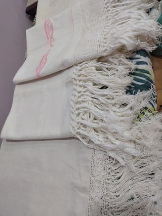 Set quattro asciugamani ricamate