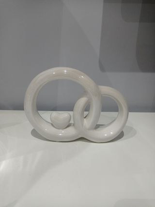 Statuina cerchi incrociati