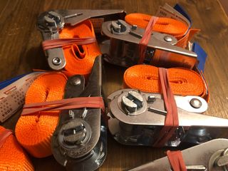 goblin guanti cinghie